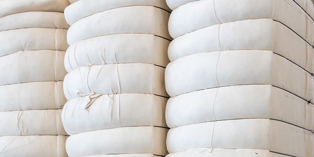 How to optimally manage cotton as a raw material